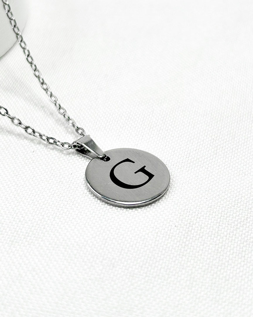 Colar Letra Personalizado em aço inoxidável